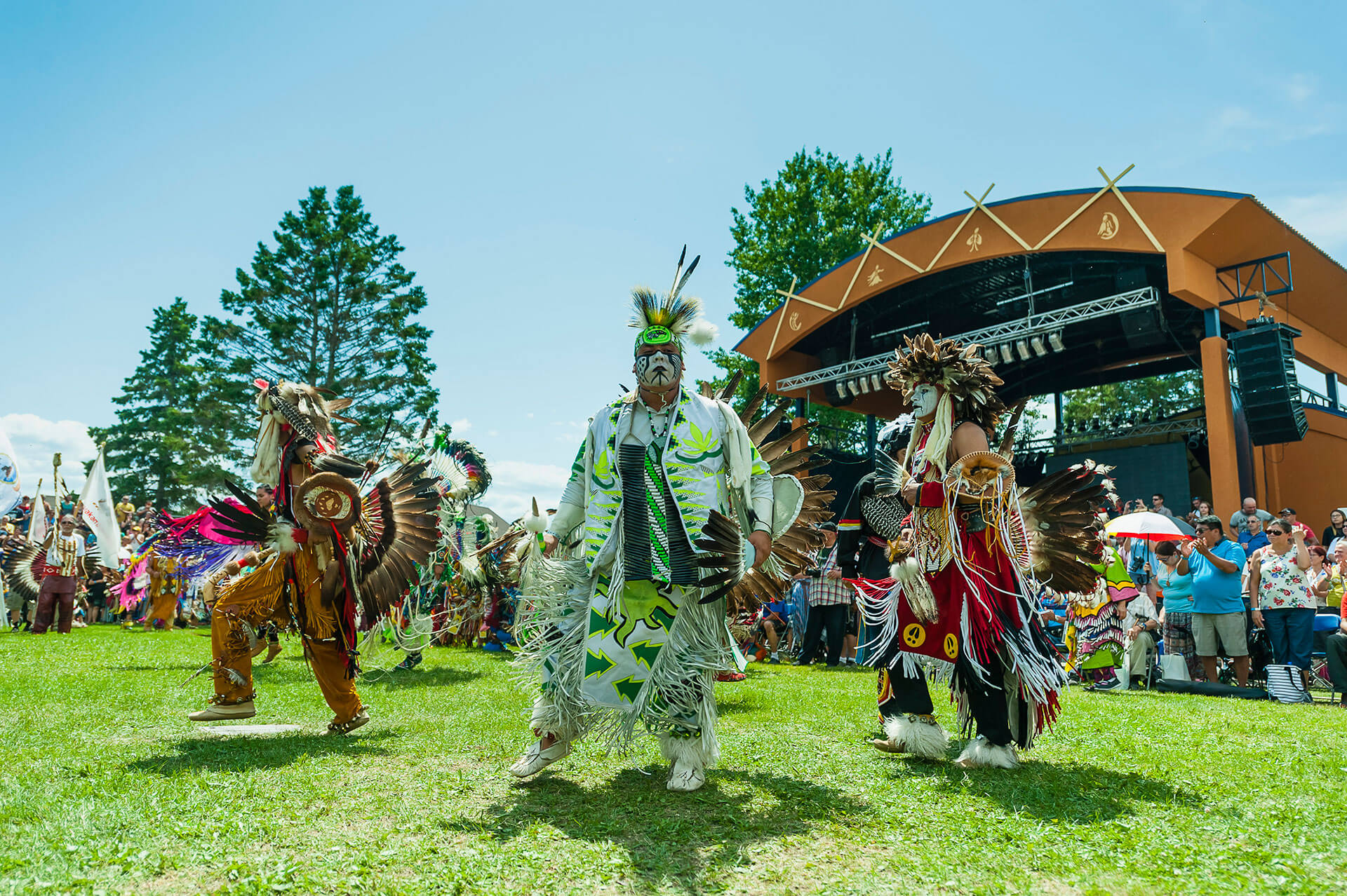 Tourisme Autochtone Québec - Grand rassemblement des Premières Nations ...